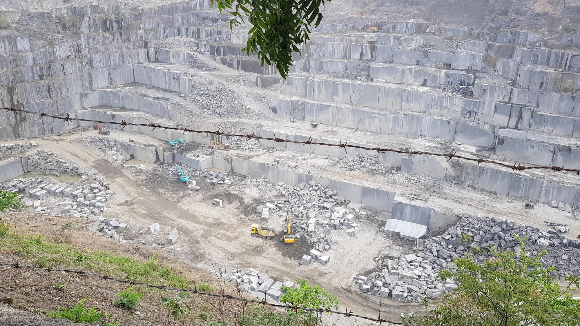 Global availability of hydraulic rock drills - Doofor